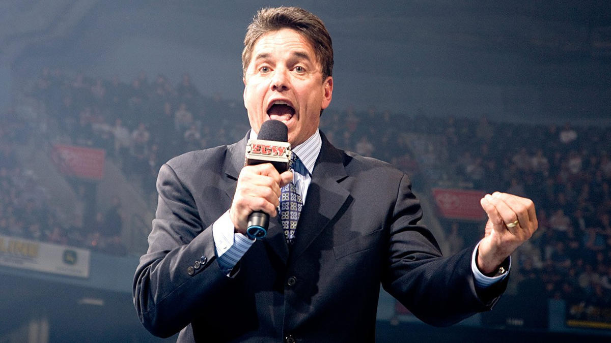 Mike Adamle | The Worst of WWE