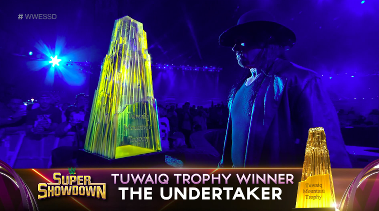 The Prestigious Tuwaiq Mountain Trophy | The Worst of WWE
